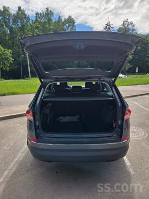 Pelēks Skoda Kodiaq 2021 Rīga, ar dzinēja tilpumu 2.00 L un nobraukumu 97 tūkst. km par 24900 €, foto 9 vietnē AUTOMOTO.COM.LV