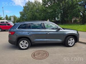 Pelēks Skoda Kodiaq 2021 Rīga, ar dzinēja tilpumu 2.00 L un nobraukumu 97 tūkst. km par 24900 €, foto 11 vietnē AUTOMOTO.COM.LV