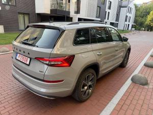 Pelēks Skoda Kodiaq 2021 Viļņa, ar dzinēja tilpumu 1.97 L un nobraukumu 207 tūkst. km par 24299 €, foto 8 vietnē AUTOMOTO.COM.LV
