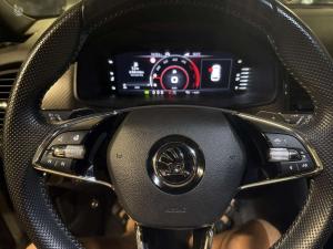 Pelēks Skoda Kodiaq 2021 Viļņa, ar dzinēja tilpumu 1.97 L un nobraukumu 207 tūkst. km par 24299 €, foto 24 vietnē AUTOMOTO.COM.LV