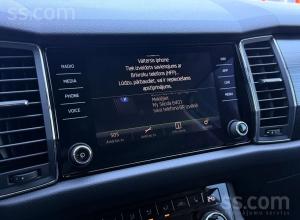 Pelēks Skoda Kodiaq 2021 Rīga, ar dzinēja tilpumu 1.50 L un nobraukumu 95 tūkst. km par 22990 €, foto 17 vietnē AUTOMOTO.COM.LV
