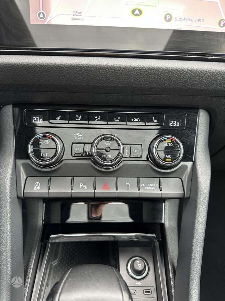 Серый Шкода Kodiaq 2021 в Вильнюс, объемом двигателя 1.97 л и пробегом 120 тыс. км за 35500 €, фото 18 на AUTOMOTO.COM.LV