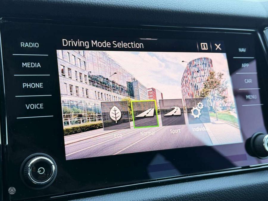 Серый Шкода Kodiaq 2021 в Каунас, объемом двигателя 1.50 л и пробегом 192 тыс. км за 21200 €, фото 14 на AUTOMOTO.COM.LV