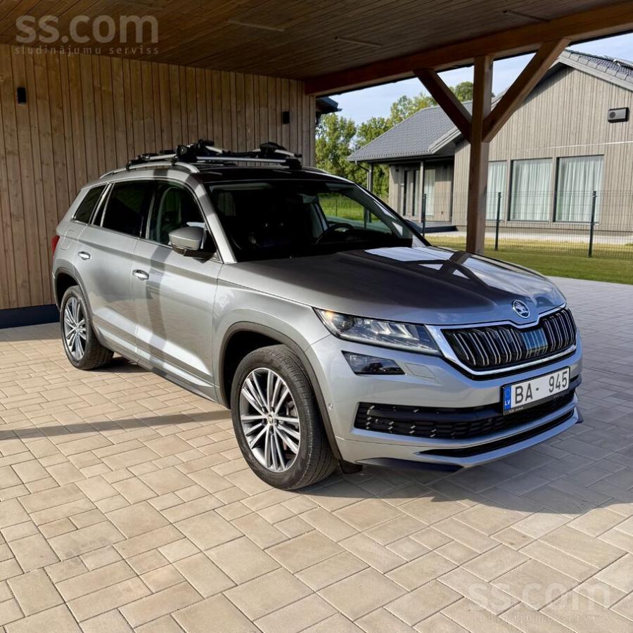 Grey Skoda Kodiaq 2021 in Riga, with an engine capacity of 2.00 L and mileage of 179 thousand km for 26600 €, photo 1 on AUTOMOTO.COM.LV