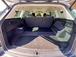 Grey Skoda Kodiaq 2021 in Riga, with an engine capacity of 2.00 L and mileage of 179 thousand km for 26600 €, photo 11 on AUTOMOTO.COM.LV