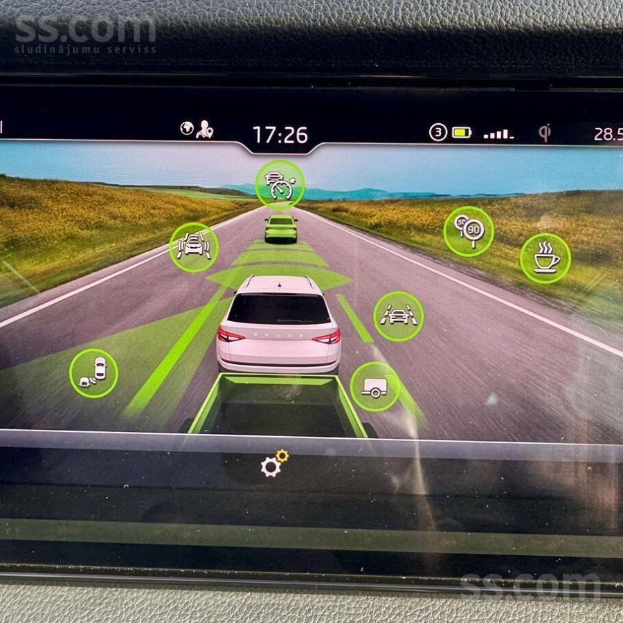 Grey Skoda Kodiaq 2021 in Riga, with an engine capacity of 2.00 L and mileage of 179 thousand km for 26600 €, photo 13 on AUTOMOTO.COM.LV