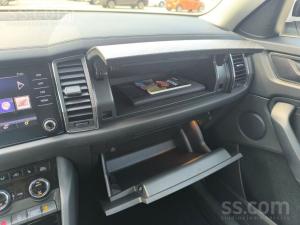 Серый Шкода Kodiaq 2021 в Рига, объемом двигателя 1.50 л и пробегом 104 тыс. км за 24500 €, фото 22 на AUTOMOTO.COM.LV