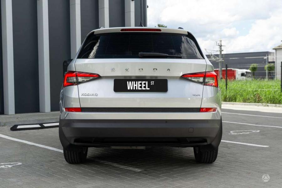 Pelēks Skoda Kodiaq 2021 Viļņa, ar dzinēja tilpumu 1.97 L un nobraukumu 136 tūkst. km par 24950 €, foto 5 vietnē AUTOMOTO.COM.LV