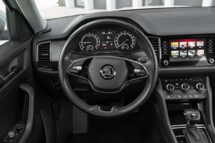 Pelēks Skoda Kodiaq 2021 Viļņa, ar dzinēja tilpumu 1.97 L un nobraukumu 136 tūkst. km par 24950 €, foto 22 vietnē AUTOMOTO.COM.LV