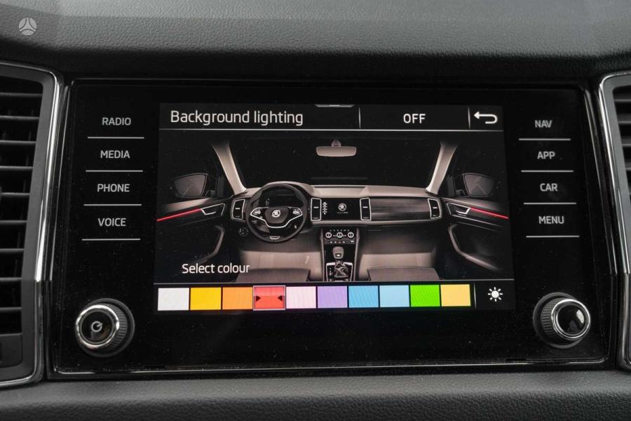 Pelēks Skoda Kodiaq 2021 Viļņa, ar dzinēja tilpumu 1.97 L un nobraukumu 136 tūkst. km par 24950 €, foto 26 vietnē AUTOMOTO.COM.LV