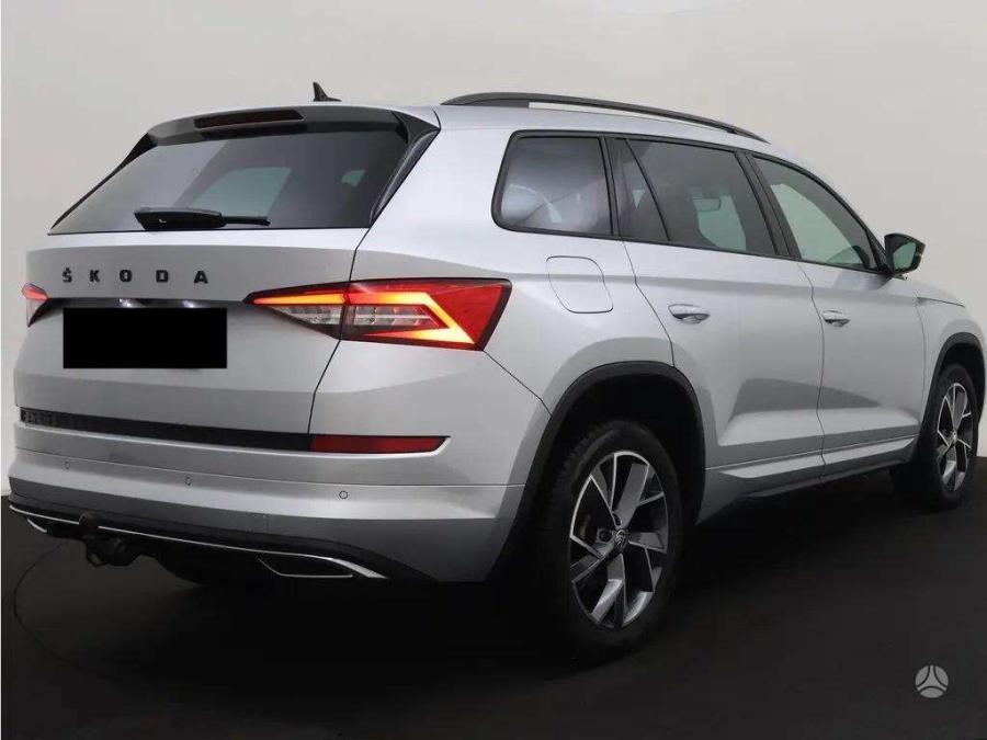 Серый Шкода Kodiaq 2021 в Вильнюс, объемом двигателя 1.50 л и пробегом 192 тыс. км за 19360 €, фото 3 на AUTOMOTO.COM.LV