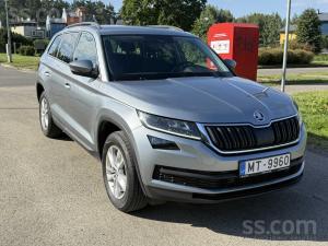 Серый Шкода Kodiaq 2021 в Рига, объемом двигателя 1.50 л и пробегом 120 тыс. км за 19990 €, фото  на AUTOMOTO.COM.LV