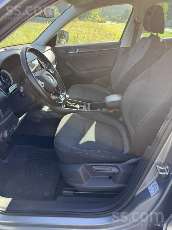 Skoda Kodiaq 2021 in Riga on AUTOMOTO.COM.LV Grey Skoda Kodiaq 2021 in Riga, with an engine capacity of 1.50 L and mileage of 120 thousand km for 19990 €, photo 9 on AUTOMOTO.COM.LV