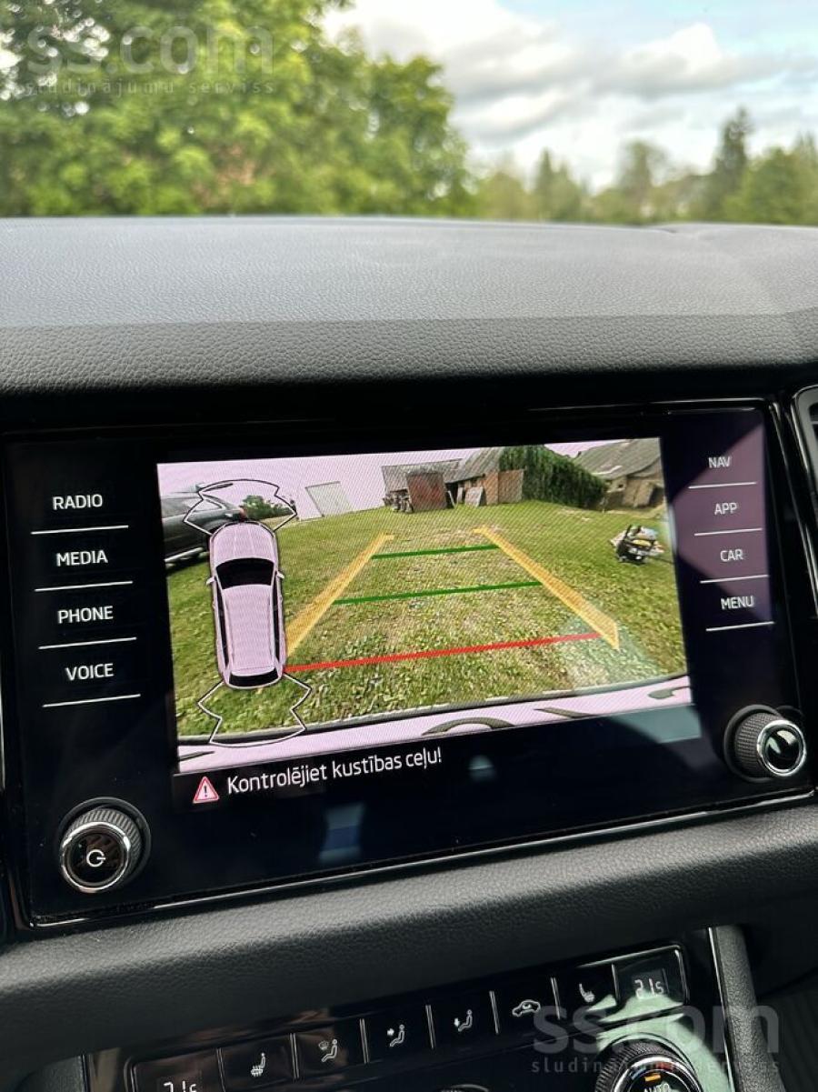 Grey Skoda Kodiaq 2021 in Cesis, with an engine capacity of 2.00 L and mileage of 145 thousand km for 27000 €, photo 15 on AUTOMOTO.COM.LV