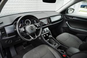Pelēks Skoda Kodiaq 2021 Mārupe, ar dzinēja tilpumu 1.50 L un nobraukumu 120 tūkst. km par 21150 €, foto 10 vietnē AUTOMOTO.COM.LV
