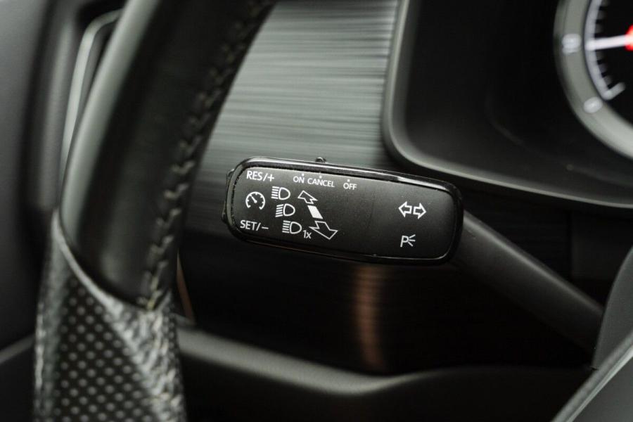 Pelēks Skoda Kodiaq 2021 Mārupe, ar dzinēja tilpumu 1.50 L un nobraukumu 120 tūkst. km par 21150 €, foto 12 vietnē AUTOMOTO.COM.LV