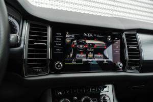 Pelēks Skoda Kodiaq 2021 Mārupe, ar dzinēja tilpumu 1.50 L un nobraukumu 120 tūkst. km par 21150 €, foto 18 vietnē AUTOMOTO.COM.LV