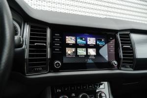 Pelēks Skoda Kodiaq 2021 Mārupe, ar dzinēja tilpumu 1.50 L un nobraukumu 120 tūkst. km par 21150 €, foto 20 vietnē AUTOMOTO.COM.LV