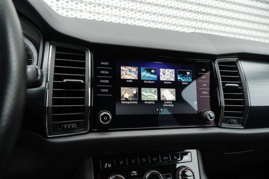 Pelēks Skoda Kodiaq 2021 Mārupe, ar dzinēja tilpumu 1.50 L un nobraukumu 120 tūkst. km par 21150 €, foto 20 vietnē AUTOMOTO.COM.LV