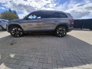 Grey Skoda Kodiaq 2021 in Taurage, with an engine capacity of 1.97 L and mileage of 240 thousand km for 16300 €, photo 8 on AUTOMOTO.COM.LV