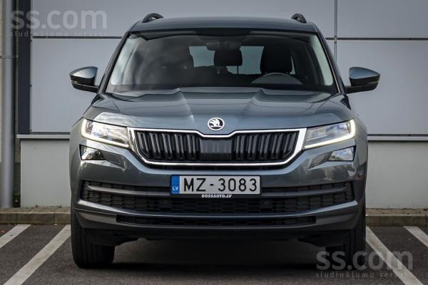 Серый Шкода Kodiaq 2021 в Рига, объемом двигателя 1.50 л и пробегом 108 тыс. км за 19950 €, фото 3 на AUTOMOTO.COM.LV