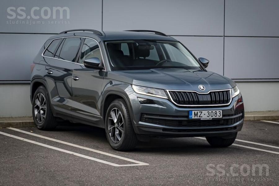 Grey Skoda Kodiaq 2021 in Riga, with an engine capacity of 1.50 L and mileage of 108 thousand km for 19950 €, photo 4 on AUTOMOTO.COM.LV