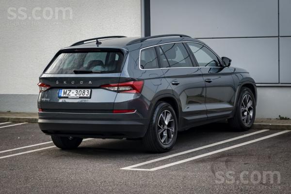 Серый Шкода Kodiaq 2021 в Рига, объемом двигателя 1.50 л и пробегом 108 тыс. км за 19950 €, фото 5 на AUTOMOTO.COM.LV
