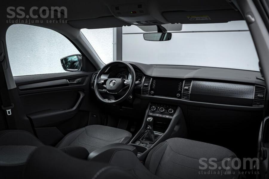 Grey Skoda Kodiaq 2021 in Riga, with an engine capacity of 1.50 L and mileage of 108 thousand km for 19950 €, photo 15 on AUTOMOTO.COM.LV