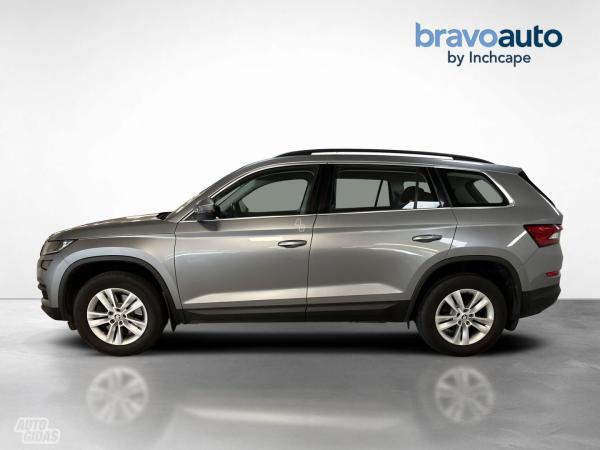 Grey Skoda Kodiaq 2021 in Vilnius, with an engine capacity of 2.00 L and mileage of 112 thousand km for 22000 €, photo 3 on AUTOMOTO.COM.LV