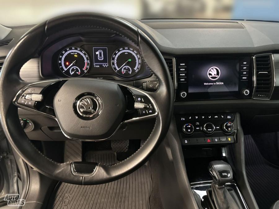 Серый Шкода Kodiaq 2021 в Вильнюс, объемом двигателя 2.00 л и пробегом 112 тыс. км за 22000 €, фото 15 на AUTOMOTO.COM.LV