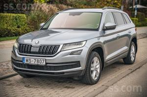 Pelēks Skoda Kodiaq 2021 Rīga, ar dzinēja tilpumu 2.00 L un nobraukumu 267 tūkst. km par 15990 €, foto  vietnē AUTOMOTO.COM.LV