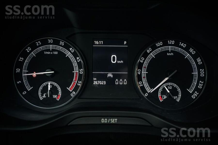 Pelēks Skoda Kodiaq 2021 Rīga, ar dzinēja tilpumu 2.00 L un nobraukumu 267 tūkst. km par 15990 €, foto 13 vietnē AUTOMOTO.COM.LV