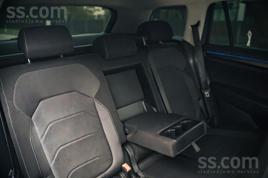 Pelēks Skoda Kodiaq 2021 Rīga, ar dzinēja tilpumu 2.00 L un nobraukumu 267 tūkst. km par 15990 €, foto 21 vietnē AUTOMOTO.COM.LV