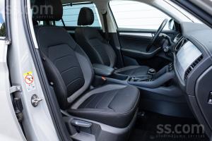 Grey Skoda Kodiaq 2022 in Riga, with an engine capacity of 2.00 L and mileage of 164 thousand km for 27600 €, photo 6 on AUTOMOTO.COM.LV
