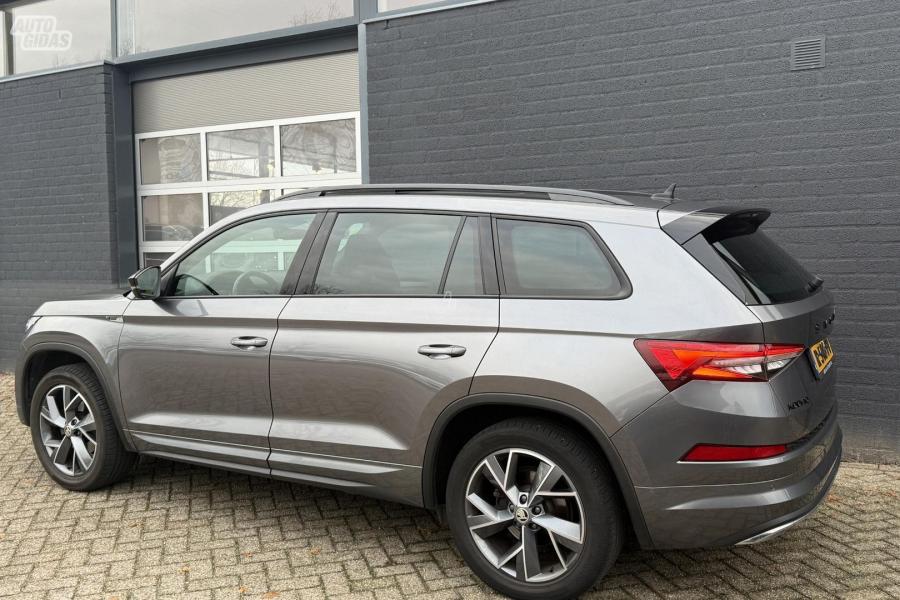 Pelēks Skoda Kodiaq 2022 Kauņa, ar dzinēja tilpumu 1.50 L un nobraukumu 48 tūkst. km par 36937 €, foto 3 vietnē AUTOMOTO.COM.LV