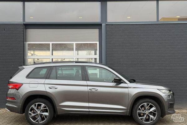 Pelēks Skoda Kodiaq 2022 Kauņa, ar dzinēja tilpumu 1.50 L un nobraukumu 48 tūkst. km par 36937 €, foto 7 vietnē AUTOMOTO.COM.LV