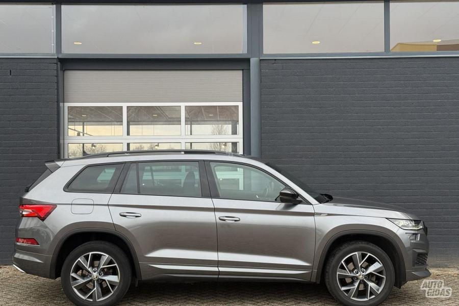Pelēks Skoda Kodiaq 2022 Kauņa, ar dzinēja tilpumu 1.50 L un nobraukumu 48 tūkst. km par 36937 €, foto 7 vietnē AUTOMOTO.COM.LV