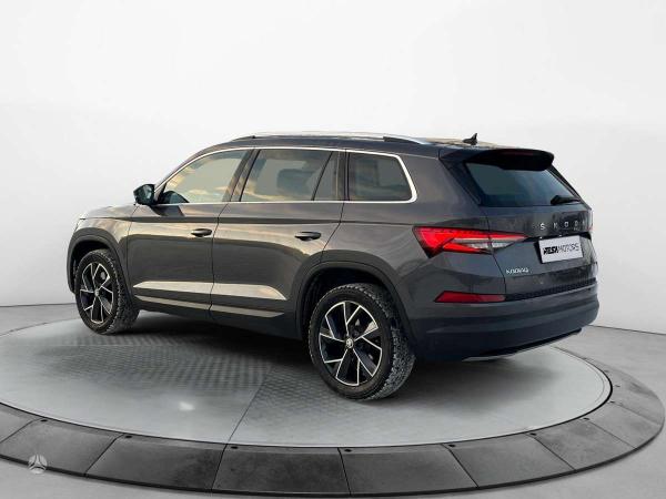 Серый Шкода Kodiaq 2022 в Клайпеда, объемом двигателя 1.97 л и пробегом 104 тыс. км за 27900 €, фото 5 на AUTOMOTO.COM.LV