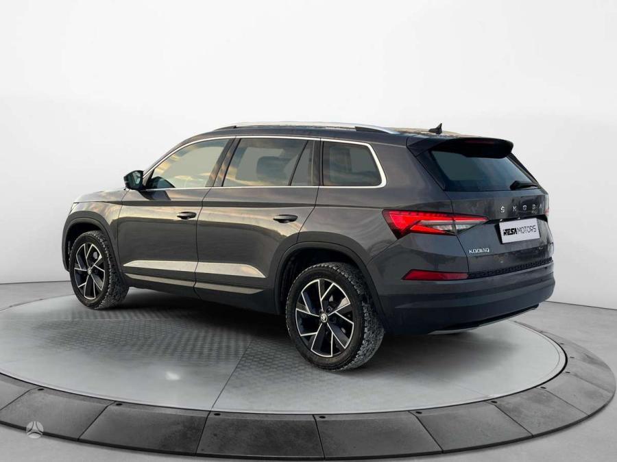 Pelēks Skoda Kodiaq 2022 Klaipėda, ar dzinēja tilpumu 1.97 L un nobraukumu 104 tūkst. km par 27900 €, foto 5 vietnē AUTOMOTO.COM.LV