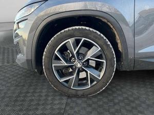 Pelēks Skoda Kodiaq 2022 Klaipėda, ar dzinēja tilpumu 1.97 L un nobraukumu 104 tūkst. km par 27900 €, foto 17 vietnē AUTOMOTO.COM.LV