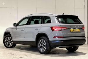 Grey Skoda Kodiaq 2022 in Klaipeda, with an engine capacity of 1.97 L and mileage of 241 thousand km for 23999 €, photo 37 on AUTOMOTO.COM.LV