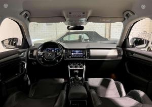 Grey Skoda Kodiaq 2022 in Klaipeda, with an engine capacity of 1.97 L and mileage of 241 thousand km for 23999 €, photo 39 on AUTOMOTO.COM.LV
