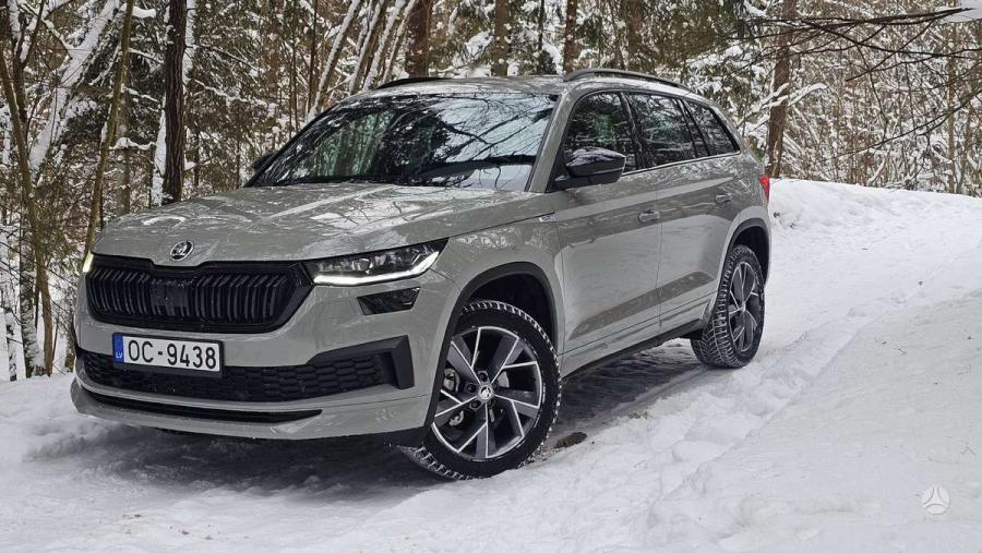 Grey Skoda Kodiaq 2022 in Alytus, with an engine capacity of 1.97 L and mileage of 65 thousand km for 30490 €, photo 1 on AUTOMOTO.COM.LV