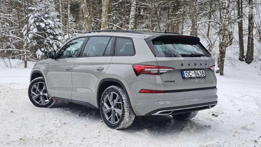 Grey Skoda Kodiaq 2022 in Alytus, with an engine capacity of 1.97 L and mileage of 65 thousand km for 30490 €, photo 15 on AUTOMOTO.COM.LV