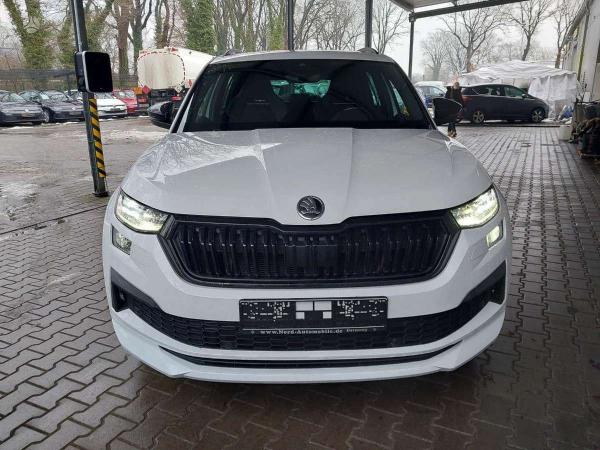 Pelēks Skoda Kodiaq 2022 Viļņa, ar dzinēja tilpumu 1.50 L un nobraukumu 134 tūkst. km par 29990 €, foto 2 vietnē AUTOMOTO.COM.LV
