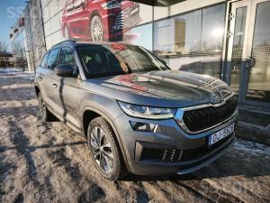 Pelēks Skoda Kodiaq 2022 Rīga, ar dzinēja tilpumu 2.00 L un nobraukumu 116 tūkst. km par 34500 €, foto  vietnē AUTOMOTO.COM.LV