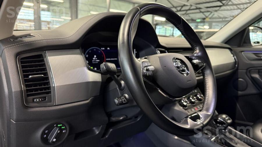 Grey Skoda Kodiaq 2022 in Riga, with an engine capacity of 2.00 L and mileage of 134 thousand km for 22900 €, photo 18 on AUTOMOTO.COM.LV