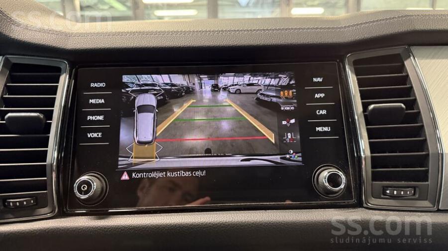 Grey Skoda Kodiaq 2022 in Riga, with an engine capacity of 2.00 L and mileage of 134 thousand km for 22900 €, photo 21 on AUTOMOTO.COM.LV