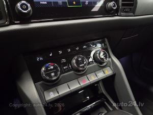 Серый Шкода Kodiaq 2022 в Таллин, объемом двигателя 2.00 л и пробегом 183 тыс. км за 21900 €, фото 12 на AUTOMOTO.COM.LV