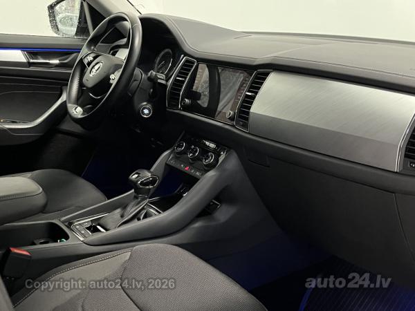 Grey Skoda Kodiaq 2022 in Tallinn, with an engine capacity of 1.50 L and mileage of 87 thousand km for 25900 €, photo 3 on AUTOMOTO.COM.LV